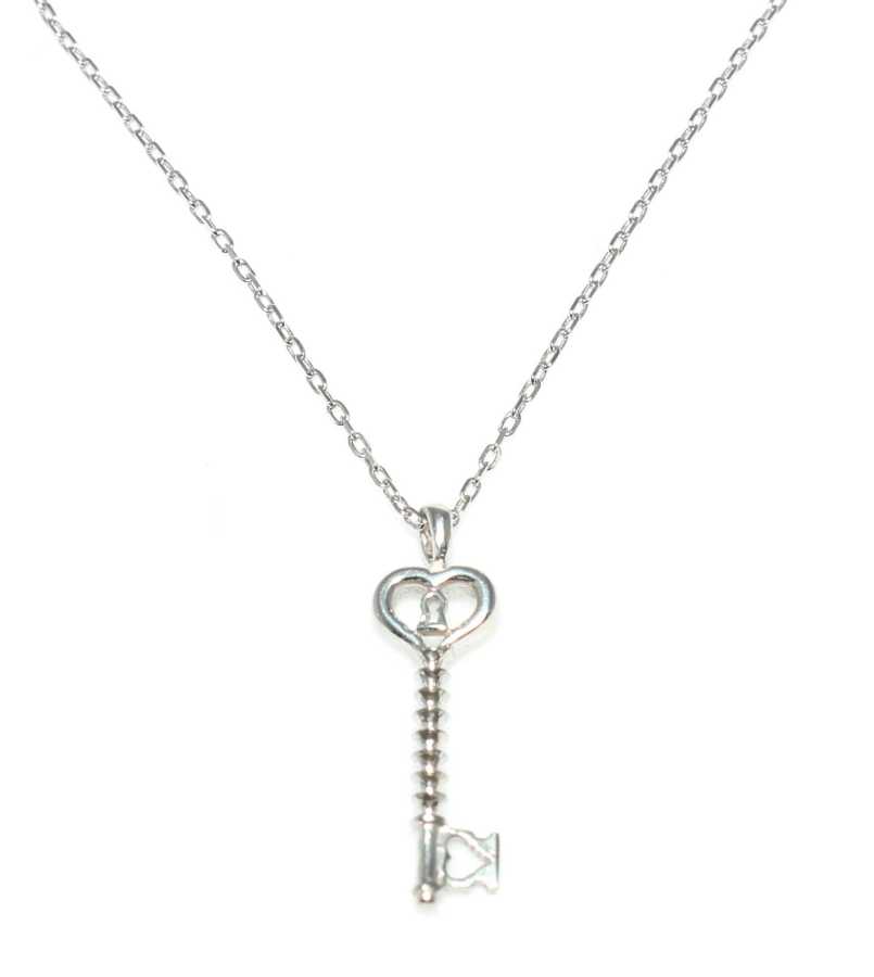 925 Sterling Silver Tiny Heart Key Necklaces | NUSRETTAKI
